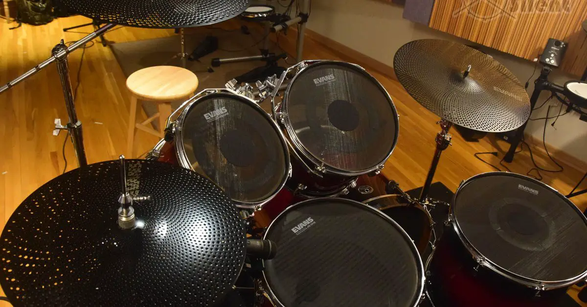 Review: Evans dB One Cymbal & Drum Head Set