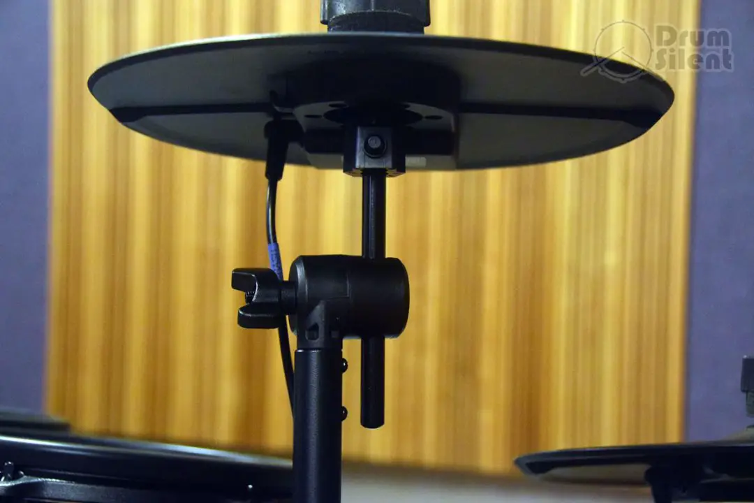 Hands-On Review: Simmons Titan 50 B-EX